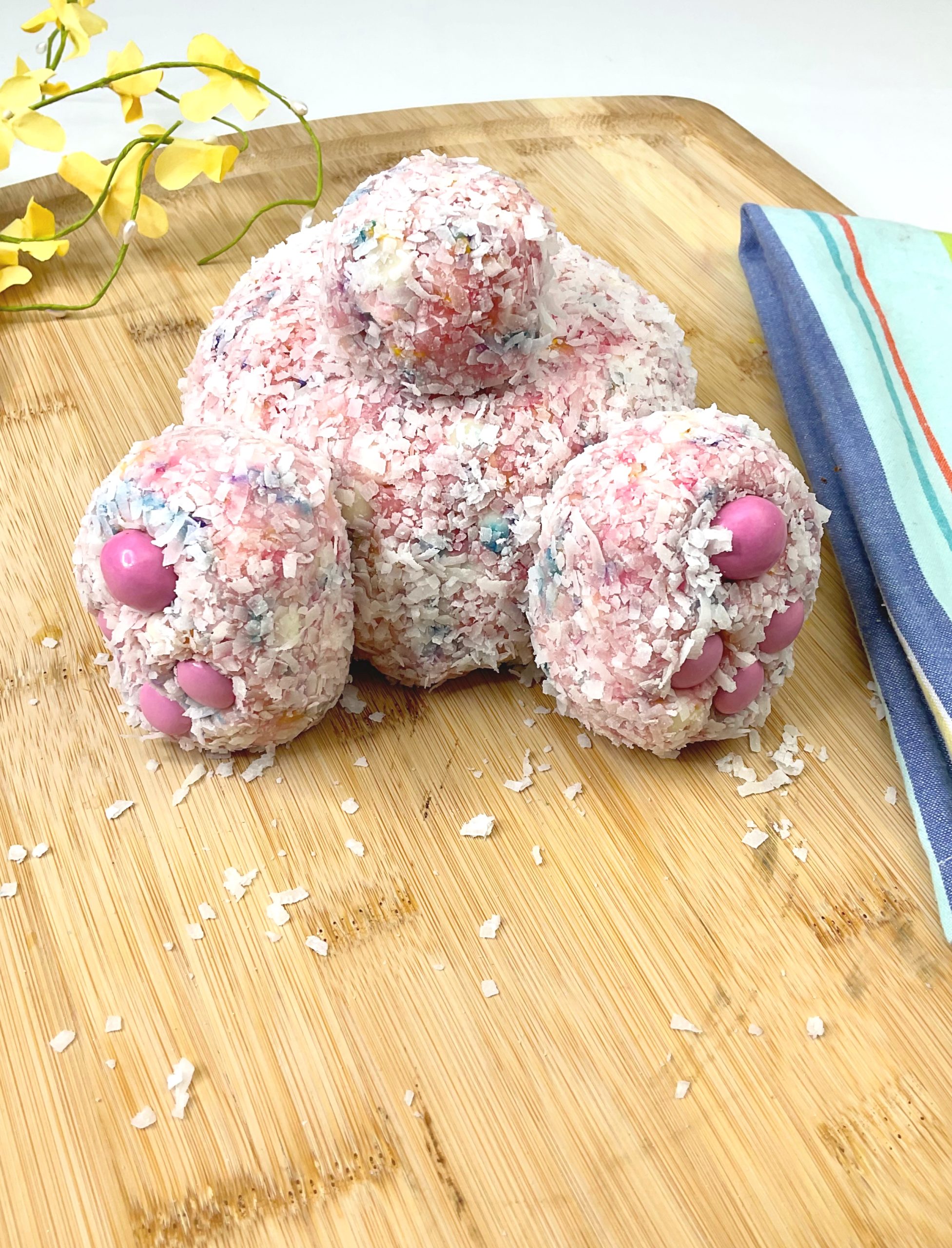Bunny Butt Cheese Ball Platter - Mixin Mamas