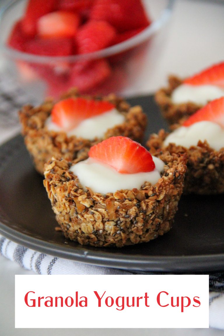 Granola Yogurt Cups - Mixin Mamas