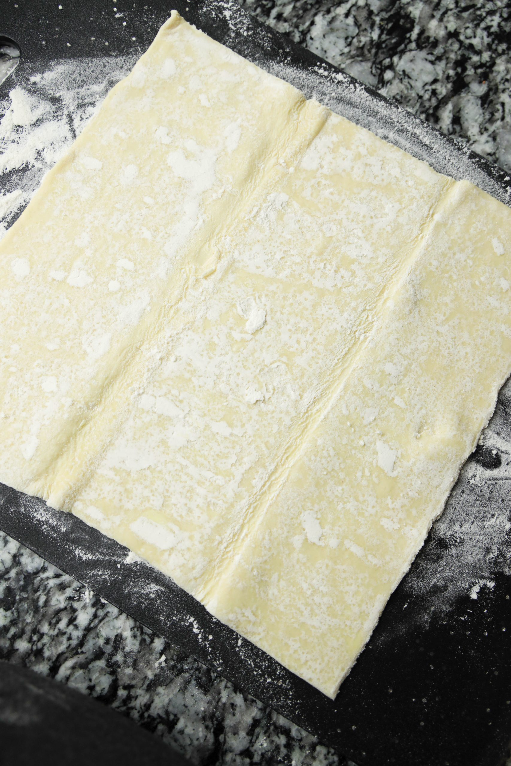 Blueberry Puff Pastry Braid - Mixin Mamas