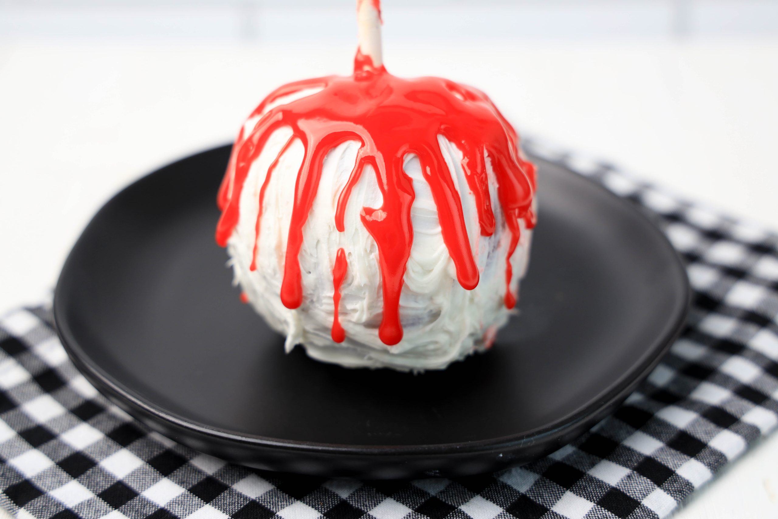 Bloody Candy Apples - Mixin Mamas