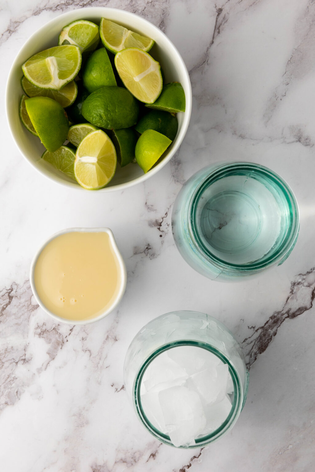 5 Minute Brazilian Limeade - Mixin Mamas