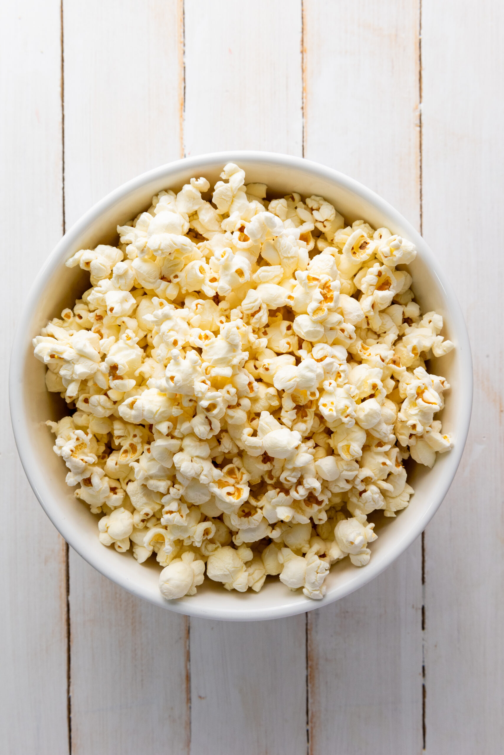 Patriotic Popcorn Recipe - Mixin Mamas