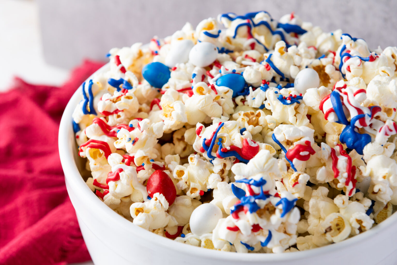 Patriotic Popcorn Recipe - Mixin Mamas